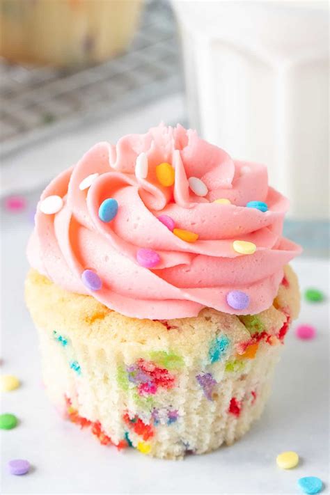 Funfetti Cupcakes Artofit