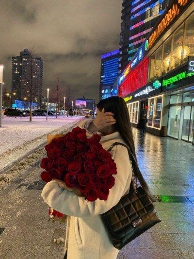 صور بنات ماسكين وردصور بنات حاملين ورد صور بنات حاملة ورد فارغة →