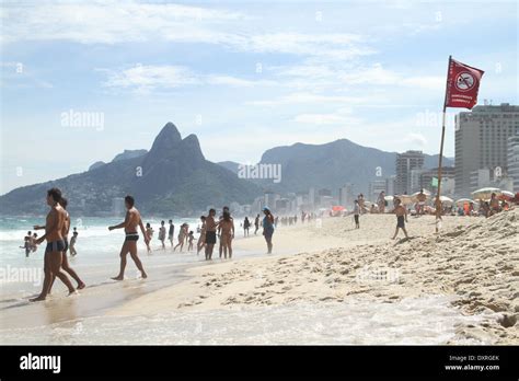 Ipanema Beach Rio Brazil 22 March 2014 People Seen Relaxing At