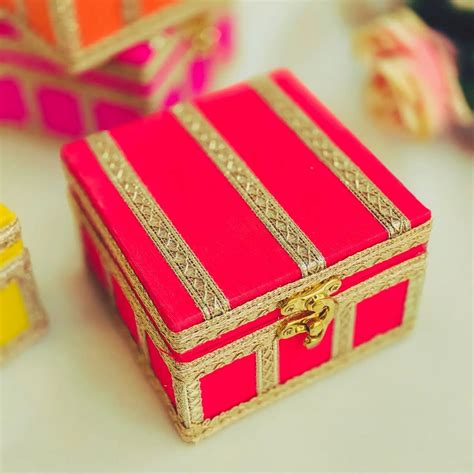 Hamper Box Rani Craftmansion