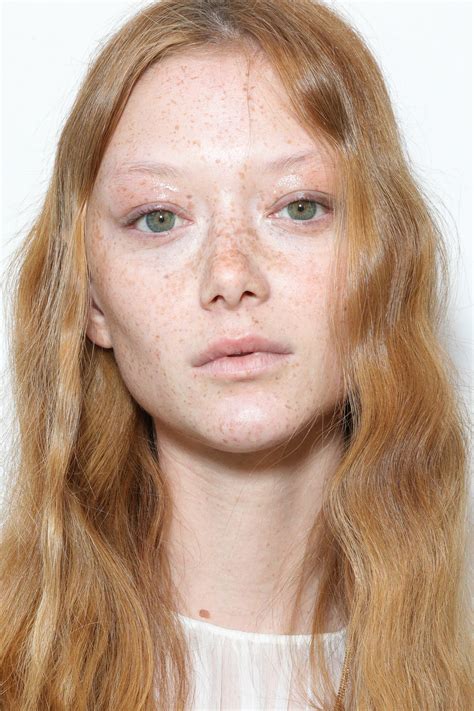 Come Lavare I Capelli Con Il Metodo Cwc Per Averli Sani E Lucenti Vogue Italia