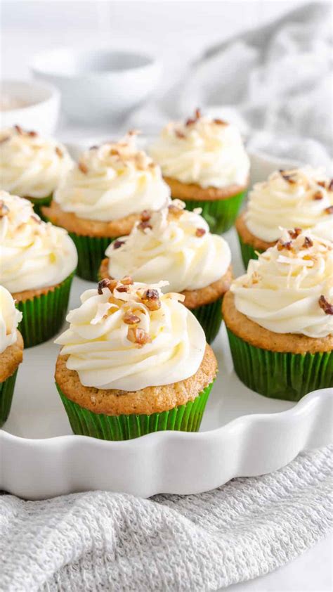 Hummingbird Cake Cupcakes Mama Needs Cake®