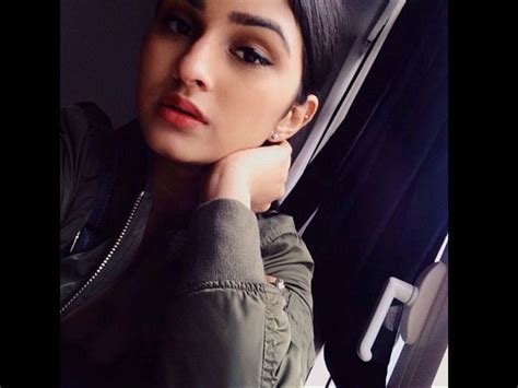 Introducing The Very Beautiful Alaviaa Jaafery Daughter Of Jaaved Jaaferi Filmibeat