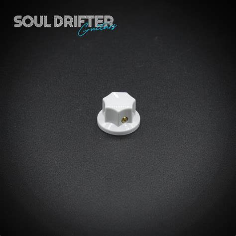 Tesi Plastic Mini Pedal Knob With Brass Insert And Set Screw Light G