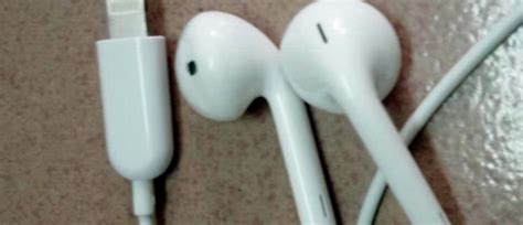 Apple Earpods With A Lightning Connector Spotted Gsmarena Com News