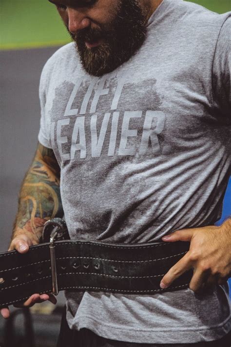 Equipped Vs Raw Powerlifting Examining The Pros And Cons For Serious Lifters Priority Health
