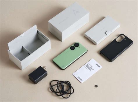 Asus Zenfone Resmi Diperkenalkan Begini Detailnya Sopasti Com