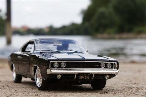 Automotive Model Dodge Charger Rt Bullitt Scale 118