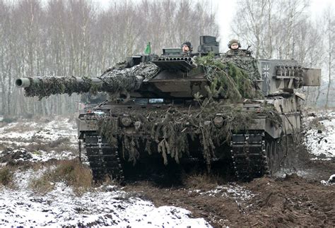 Pin Leopard Tank Wallpaper