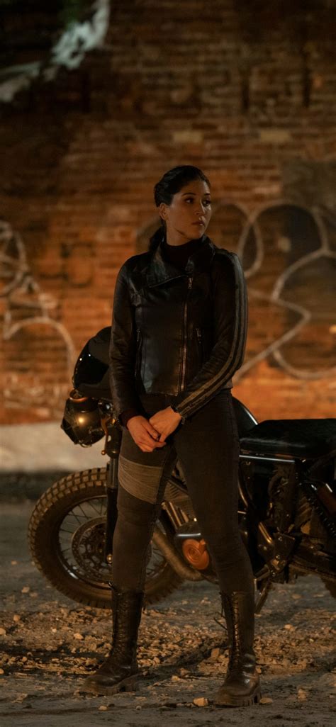 1125x2436 Alaqua Cox As Maya Echo HD Hawkeye Iphone XS Iphone 10 Iphone X Wallpaper HD TV