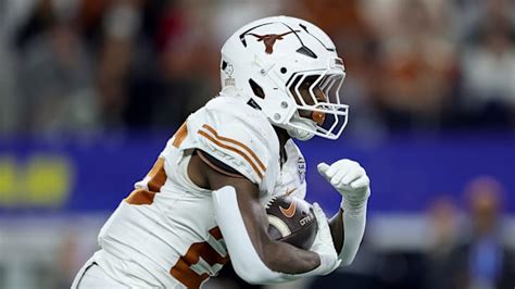 What Derrek Cooper Adds To Texas Backfield In 2026 And Beyond