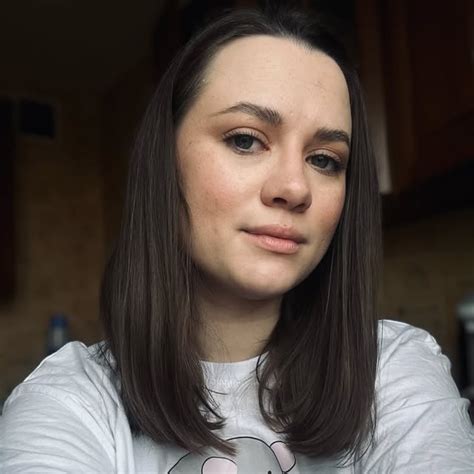 Из разговора с сыном вчера Слово телефон он говорит как «паколекон🤭 Почему так я без понятия