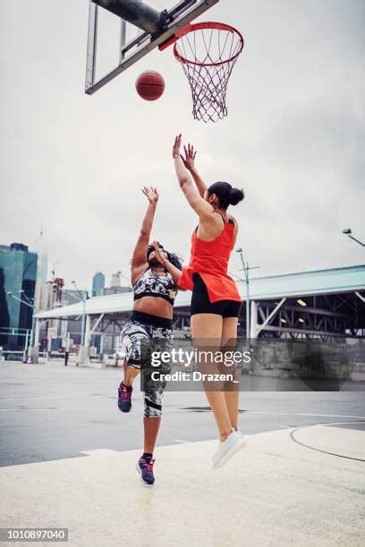 Basketball Female Dunking Photos And Premium High Res Pictures Getty