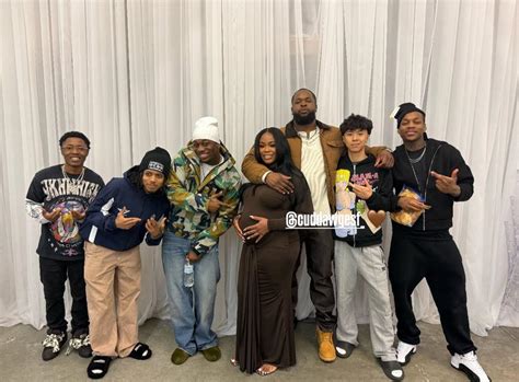 Kai Ray Reggie Dezz Kaleel And Tylil Were Seen With Kai Cenats
