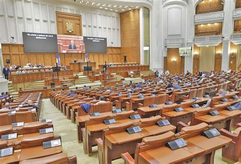 Sute De Disponibilizări La Camera Deputaților Lovitura De Presa