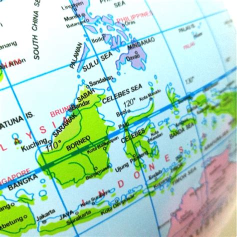 30cm Inflatable World Globe Earth Map Ball Pvc Oce Vicedeal