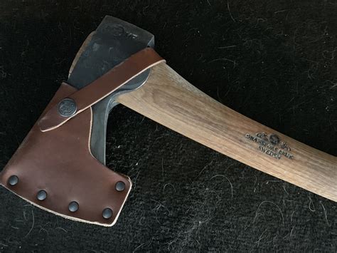 How To Use An Axe Sporting Road