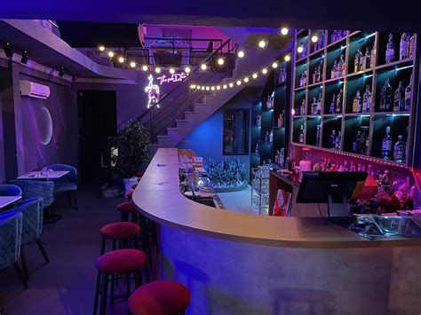 Fox If Youre Gonna Exercise In Todays Heat Wait Until A Bit Later And Take A Walk Over To