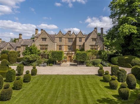 Historic Cotswolds Mansion With Its Own Cricket Field Aims For £14mn