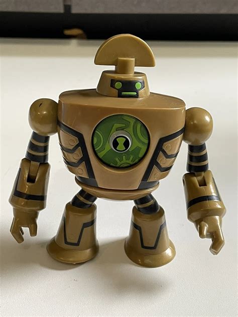 Ben 10 Ultimate Alien Clockwork