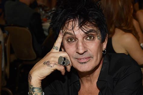 Motley Crue Tommy Lee
