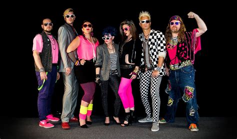 Deloreans Acoustic Christmas — Downtown Hampton