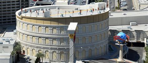 Hooker Almost Beats Old Man To Death In Caesars Palace Hotel Room Cops