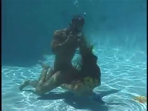 Underwater Speedo Sex Uploaded By Itidat