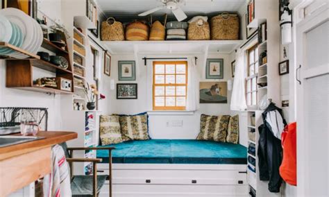 10 The Best Organizing Hacks For Small Spaces