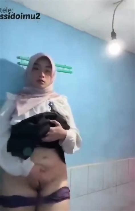 Pulang Ngajar Langsung Pamer Eporner