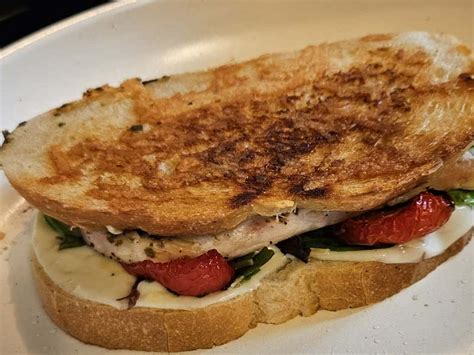 Pesto Chicken Melt On Crispy Parm Grilled Sourdough Recipe — Samsung Food