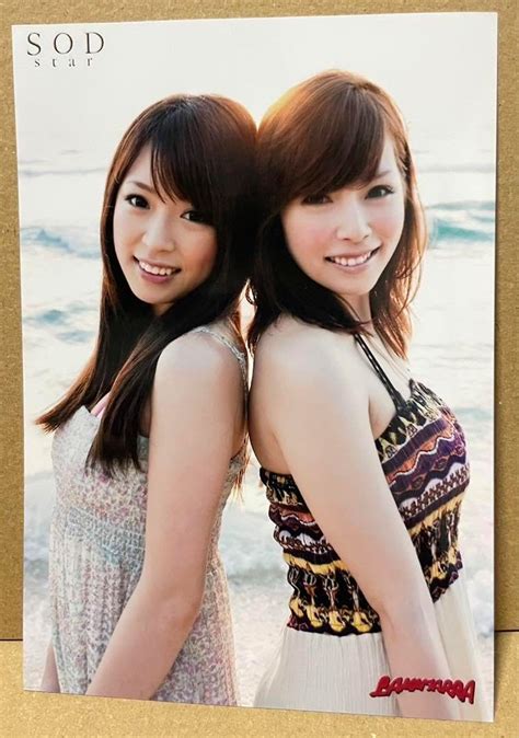 Amazon co jp やまぐち姉妹 プロマイド やまぐちりこ やまぐちりく ファッション