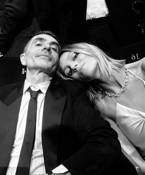 Anja Rubik Maffashion Bezpieczny Sex Safe Sex Sexedpl We All Speak About The Necessity