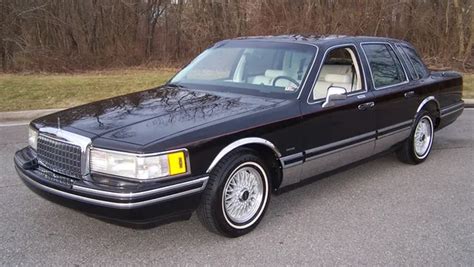1993 Lincoln Town Car Jack Nicklaus Signature Series Vin 1lnlm82w9py655413 Classiccom