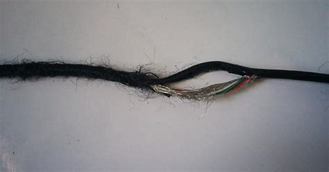 [request] How To Fix Peeled Razer Naga Cable Imgur