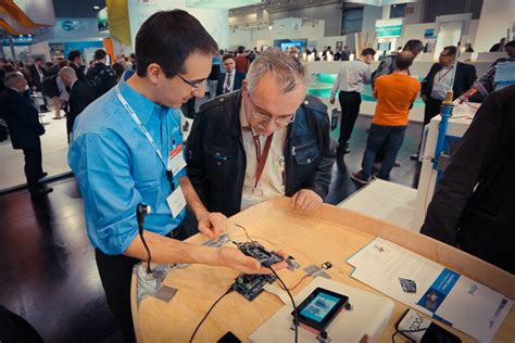 Day 2 Atmel Embedded World Atmel Bits And Pieces