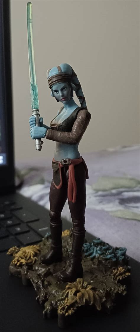 Jedi Master Aayla Secura By Robertterwilliger5 On Deviantart