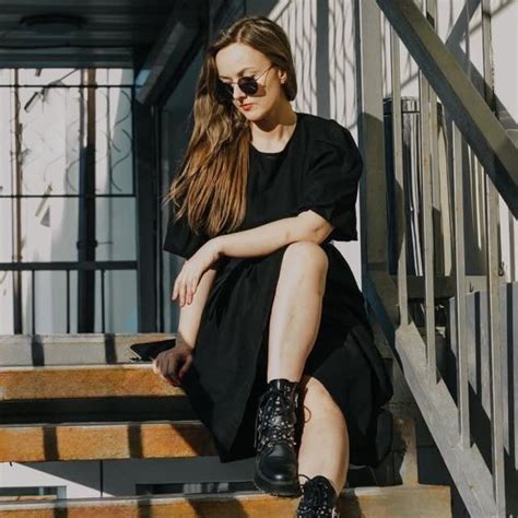 Mila Mila M Ila On Threads