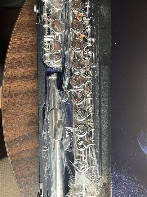 Jupiter Flute Student Model 2000s Silver Reverb