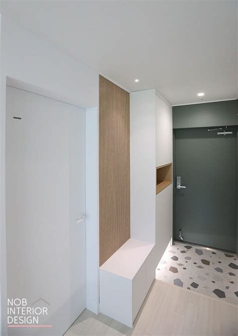 템바보드를 활용한 예쁜 현관인테리어 2024 인테리어 현관 디자인 현관 신발장