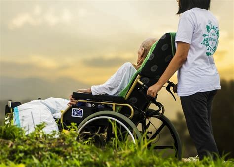 치매父 홀로 돌본 막내딸에 아파트 주자언니들 무효”