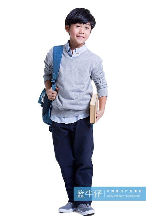 上学的小男孩 蓝牛仔影像 中国原创广告影像素材 上学的小男孩 蓝牛仔影像 中国原创广告影像素材