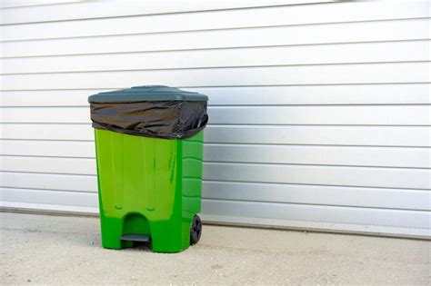 Outdoor Garbage Container Images Free Download On Freepik