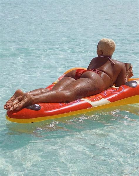 Yoga Thicc Shesfreaky