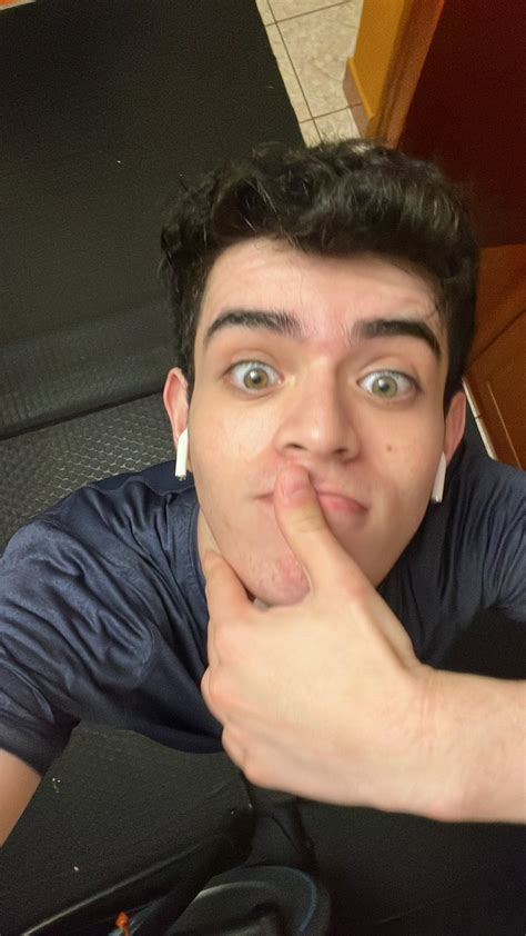 Adrian On Twitter Meme Worthy Folk