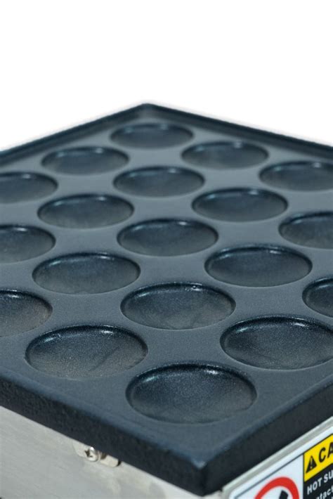 Single Pancake Waffle Maker Stainless Steel At ₹ 14000piece In