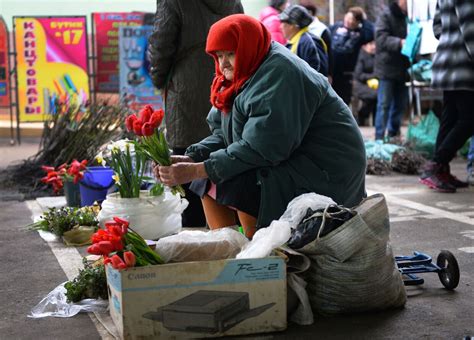 О неработающих пенсионерах которые не работают только на бумаге Провинциальные хроники Дзен