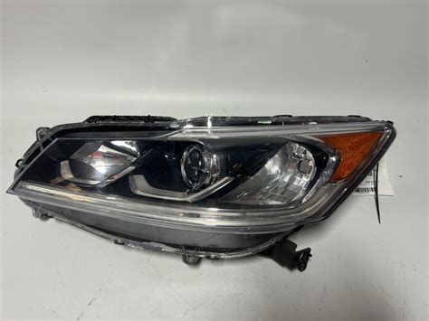 2016 2017 Honda Accord Halogen Led Drl Left Headlight Oem Castblockparts