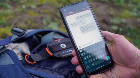 The Motorola Defy Brings Two Way Satellite Messaging To Iphones And