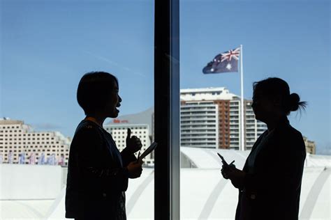 Pictures Of Kitty Yung